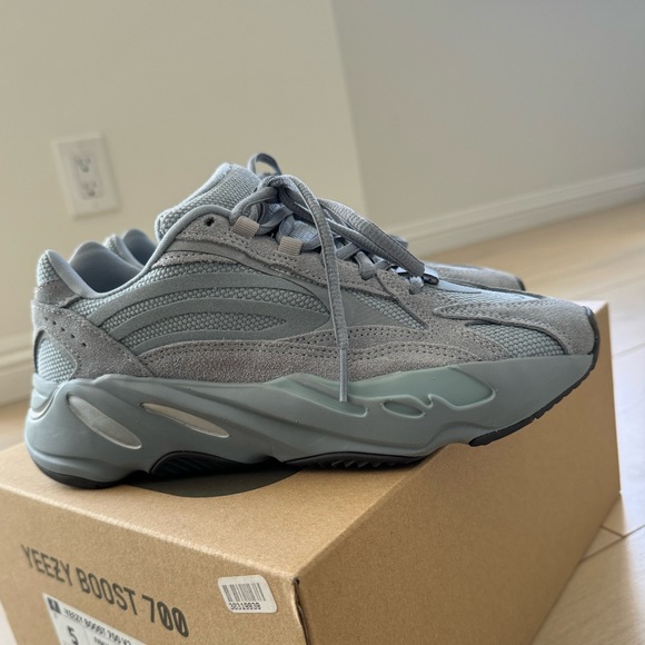 Yeezy | Shoes | Adidas Yeezy Boost 70 Hospital Blue Size 5 | Poshmark